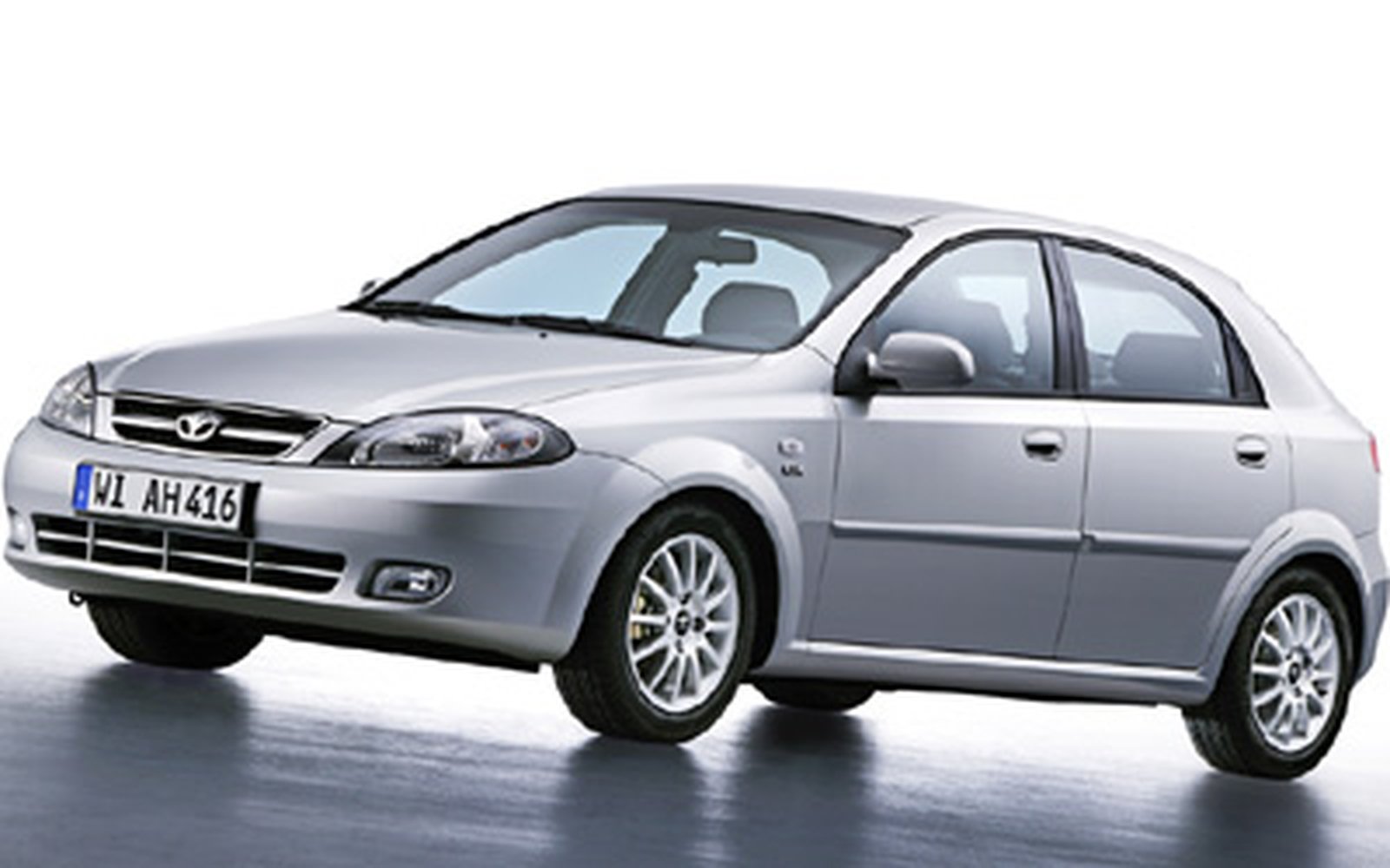 GM Daewoo Lacetti - Favourable First Impressions