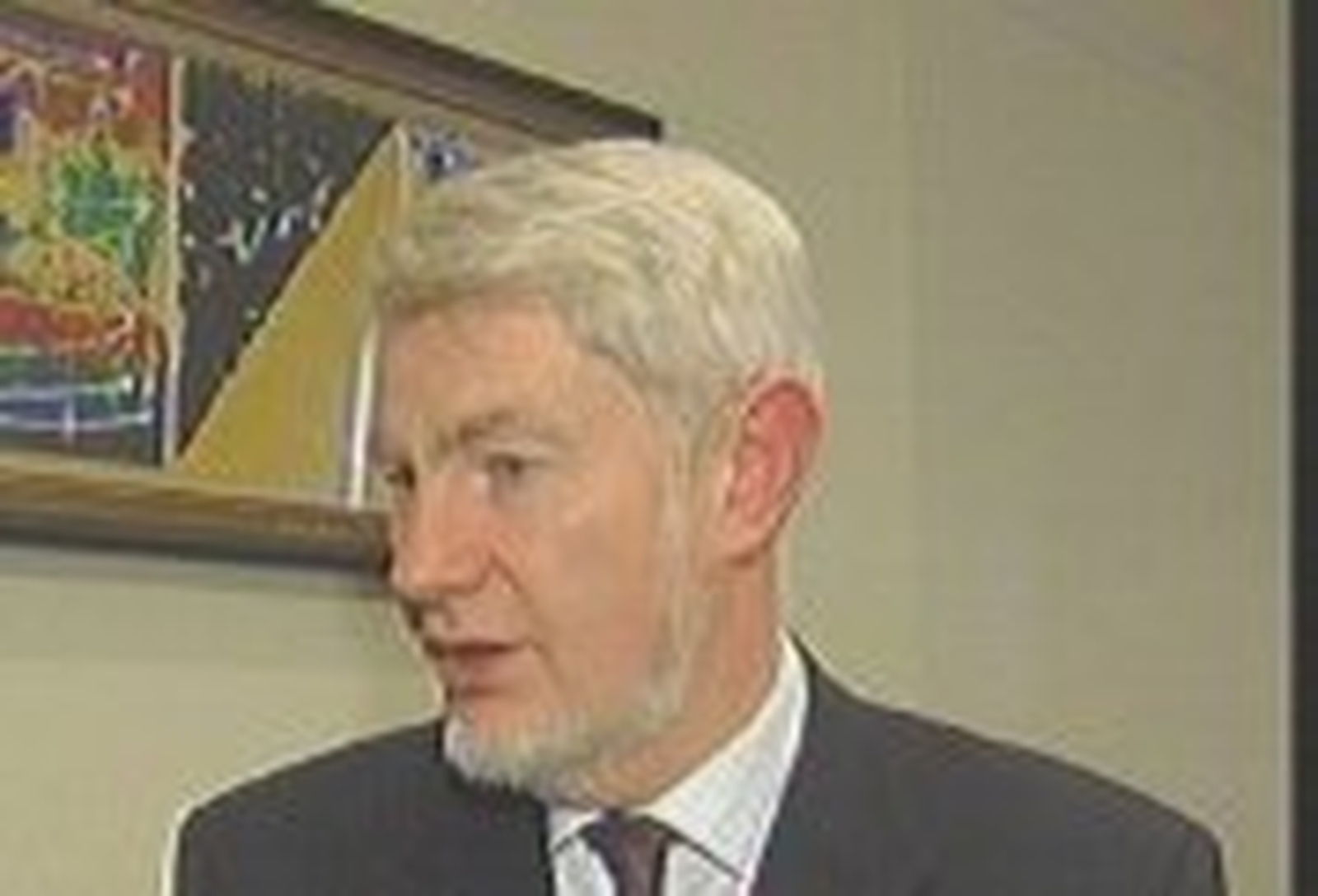 Aer Rianta plan 'unsustainable' says Begg