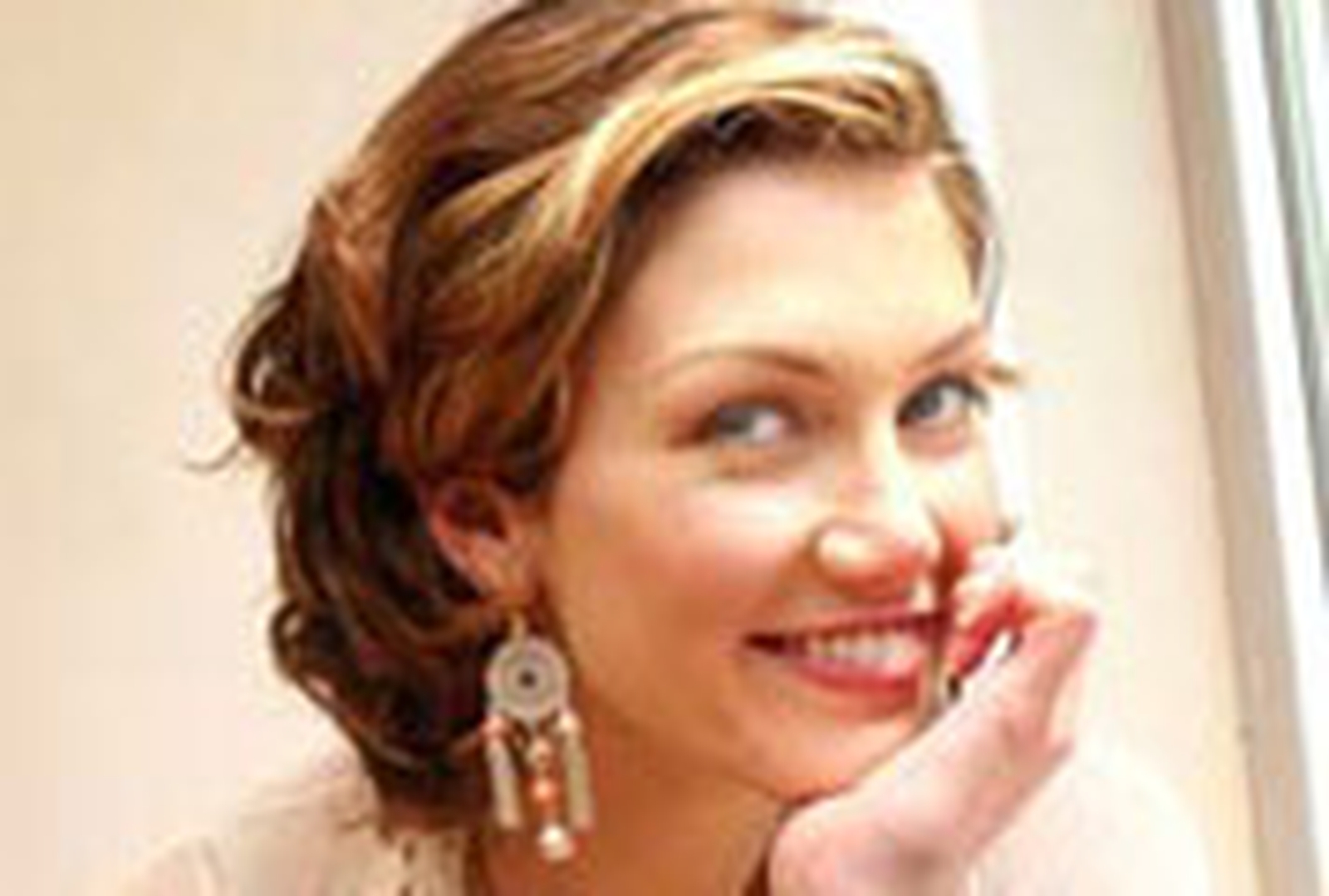 Delta Goodrem denies sacking mother