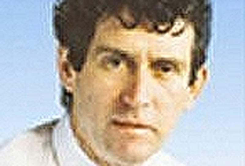 Independents call for Dempsey to resign