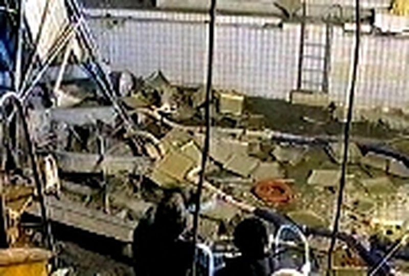 14 die in Russian pool roof collapse