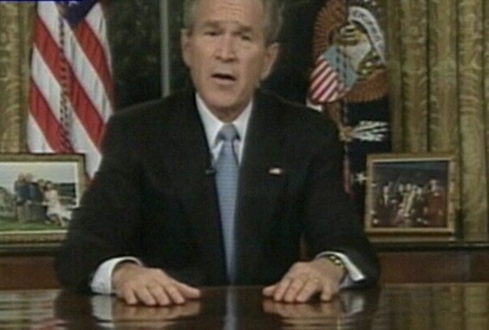 Spy disclosure was shameful act, says Bush