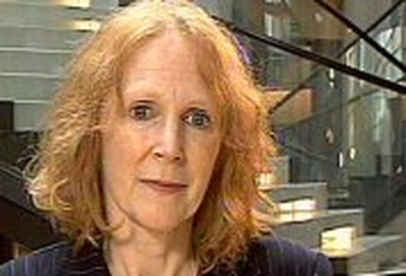 Senator Cox to stand as Independent