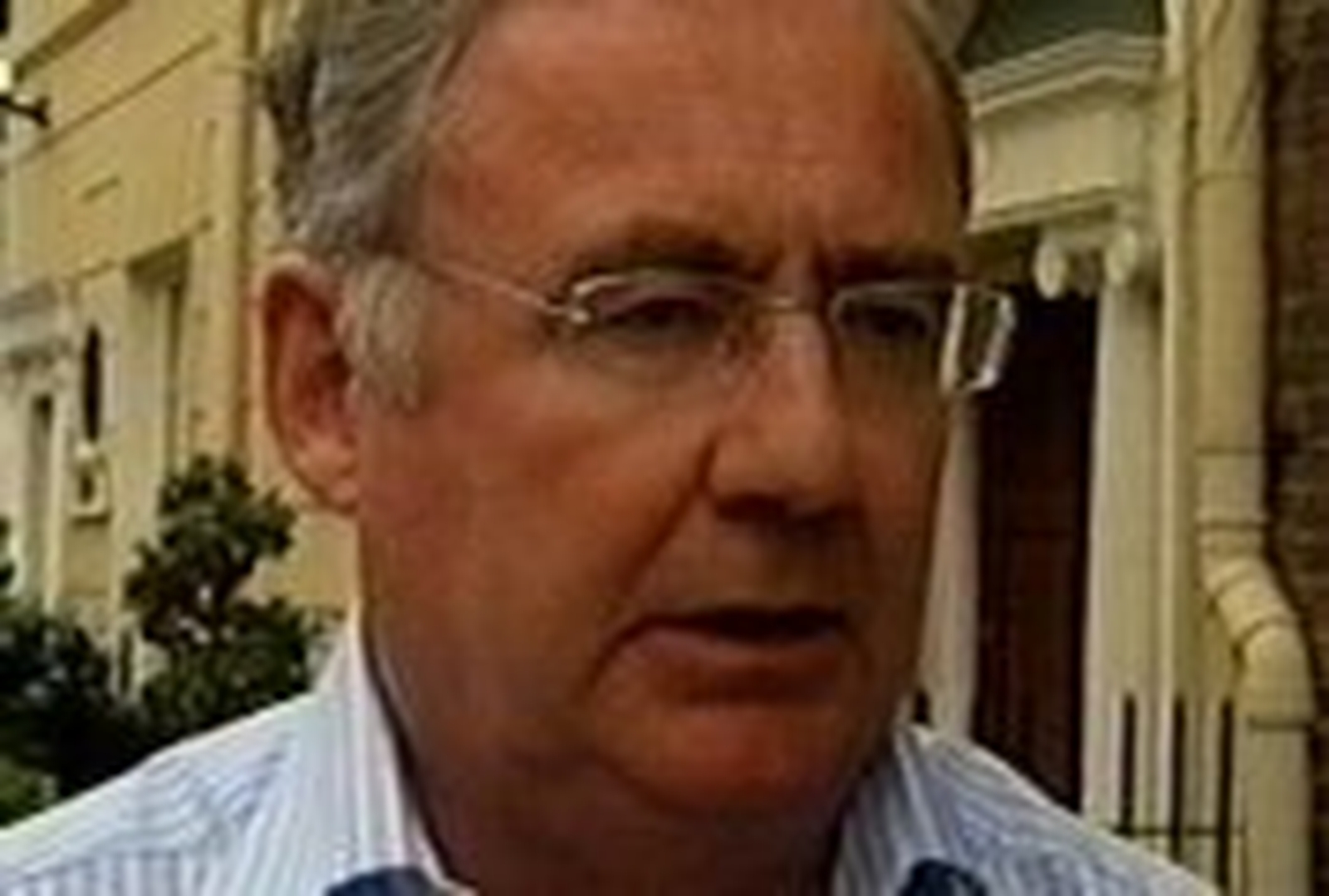 Rabbitte 'committed' to alternative Govt plan