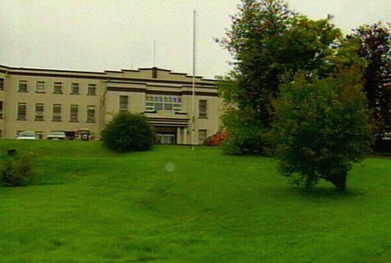 Locals rally over Monaghan hospital plans