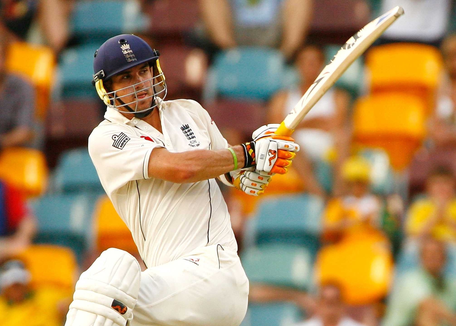 India punish English batsmen