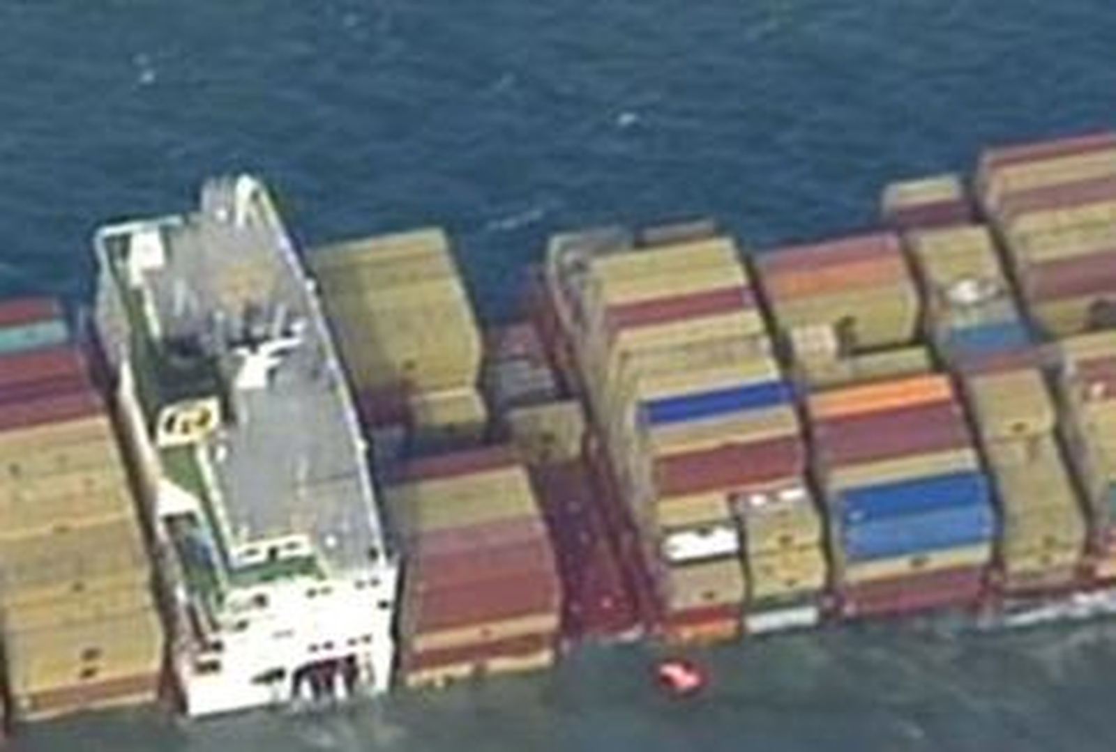 Devon container ship salvage under way
