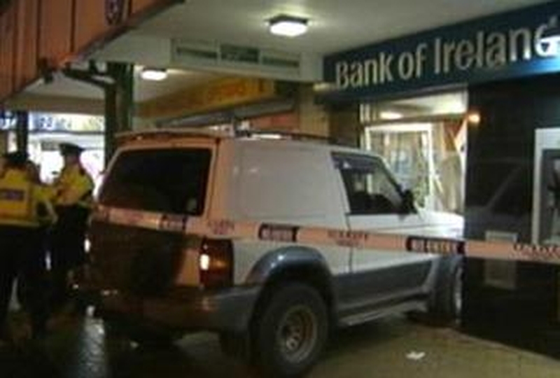 Gardaí investigate Dublin bank raid
