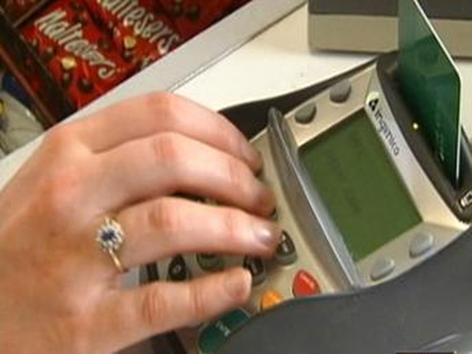 Chip and pin system enters full operation