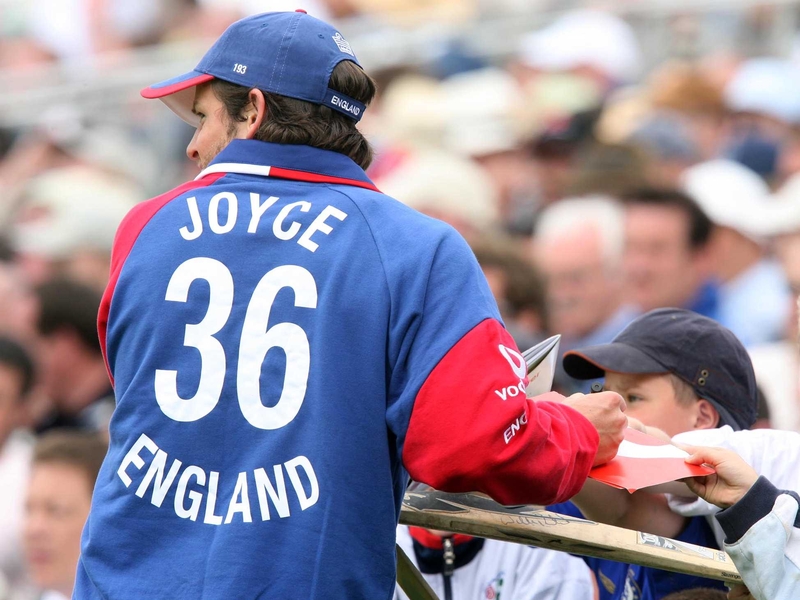 Joyce defends England's tactics