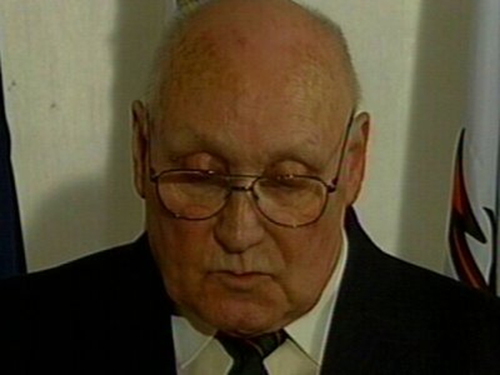 UVF decision on weapons welcomed