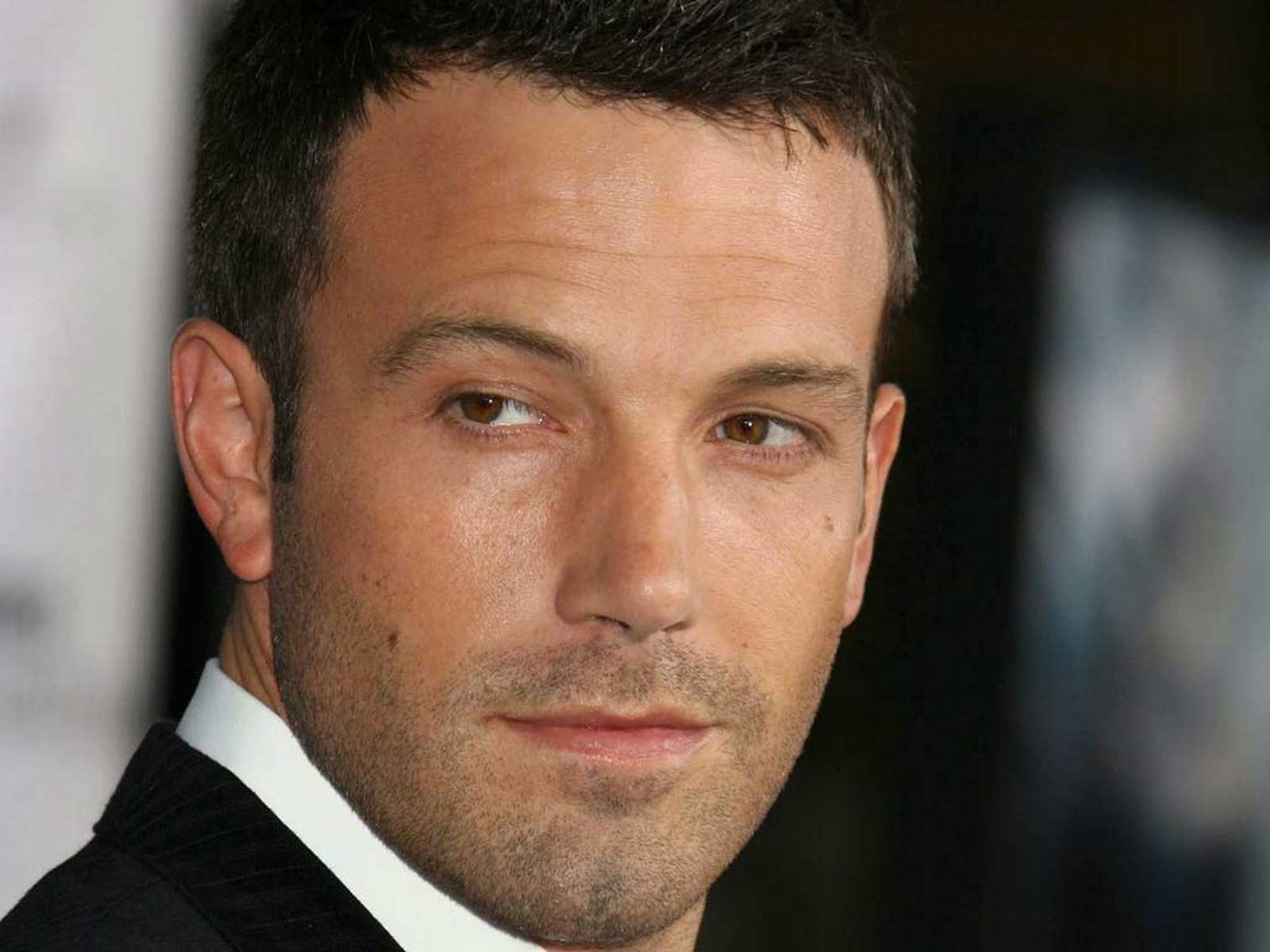 Affleck says J-Lo was bad for his career