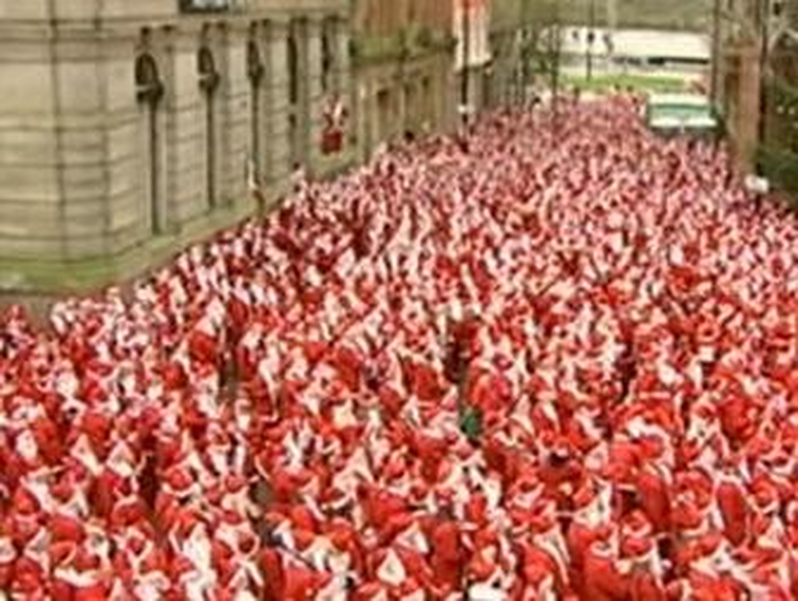 Santa record attempt in Derry