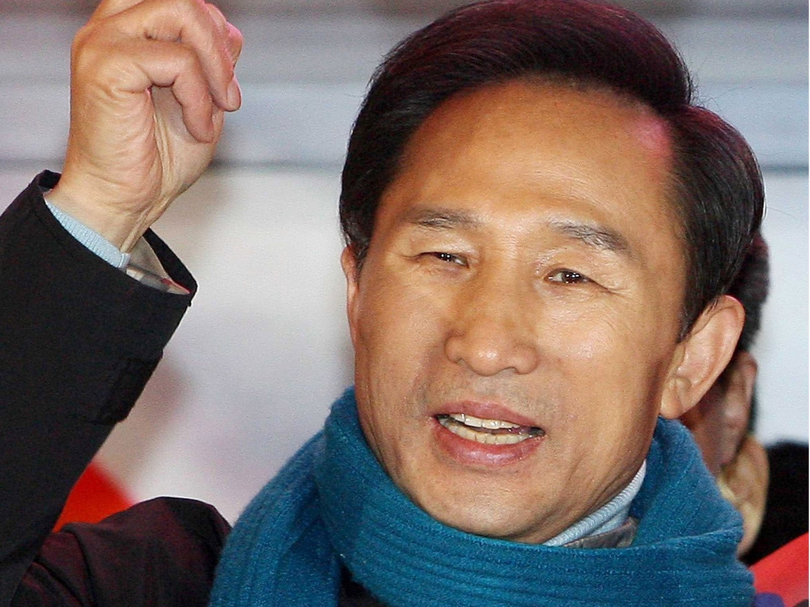 South Korea elects conservative president