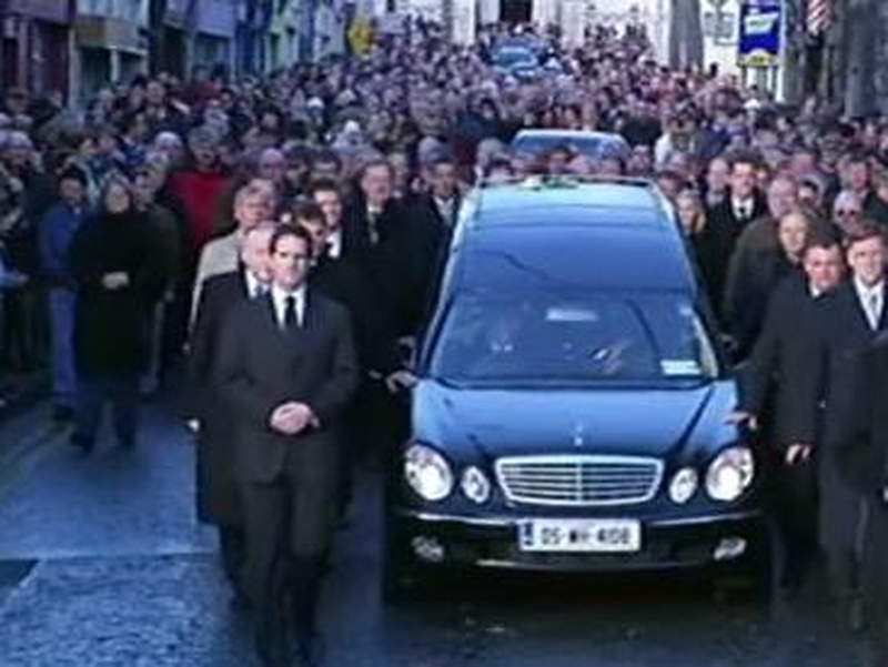 Thousands attend Joe Dolan's funeral