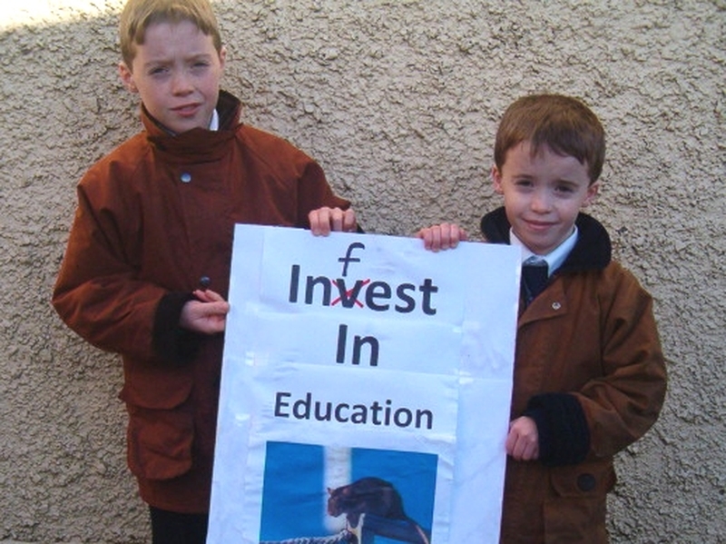 Parents fear for pupils' health at Cork school