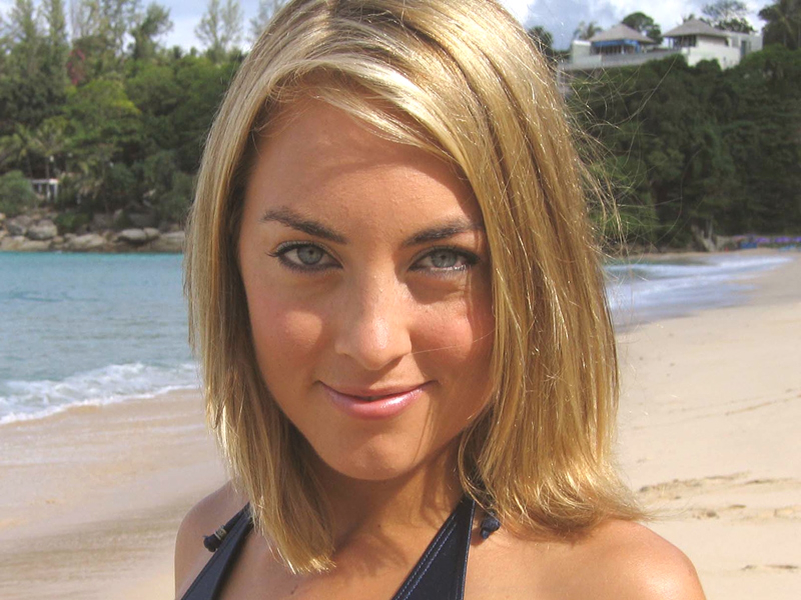 Kathryn Thomas denies rivalry with TV3 star