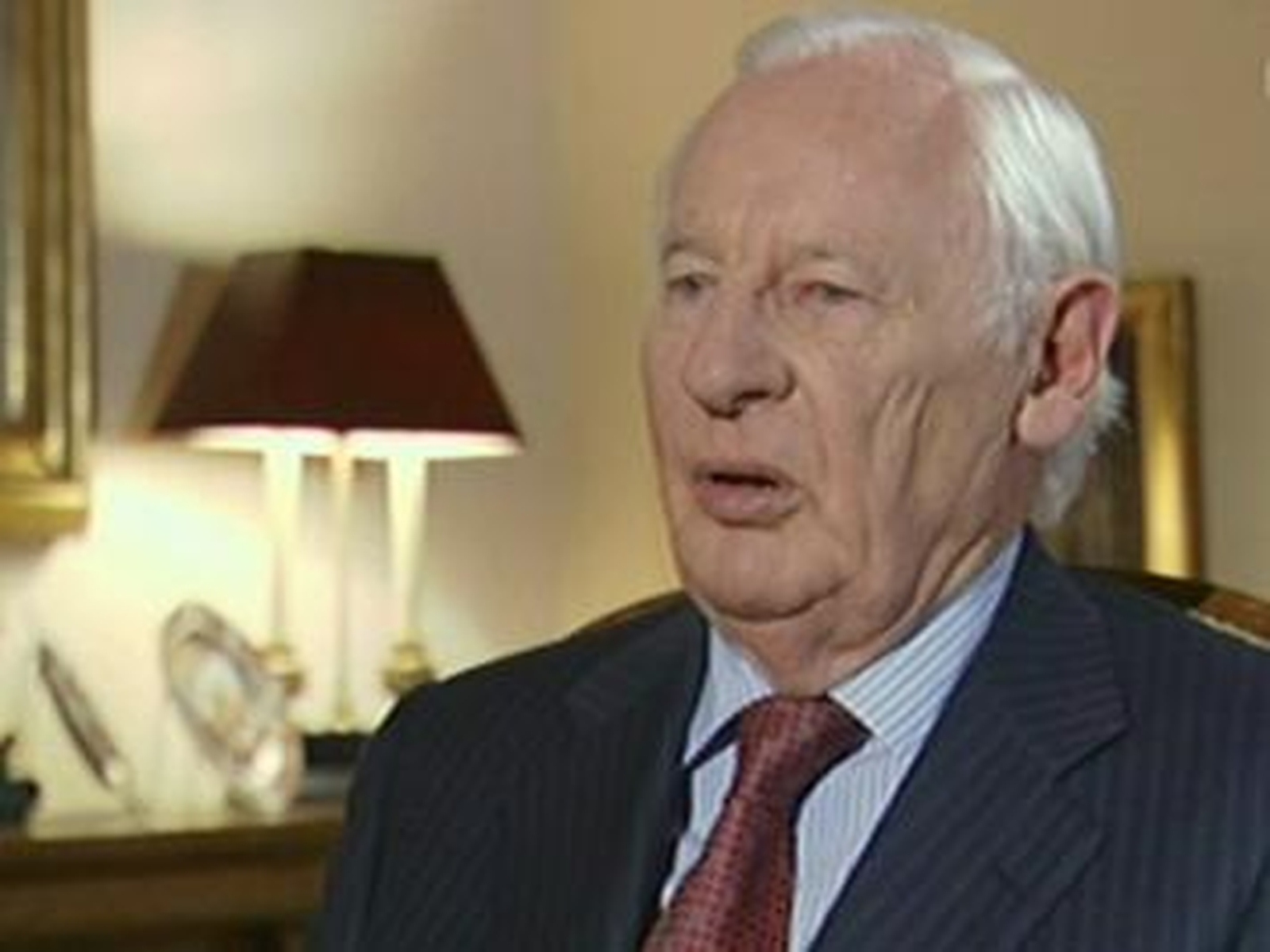 Peter Barry given freedom of Cork