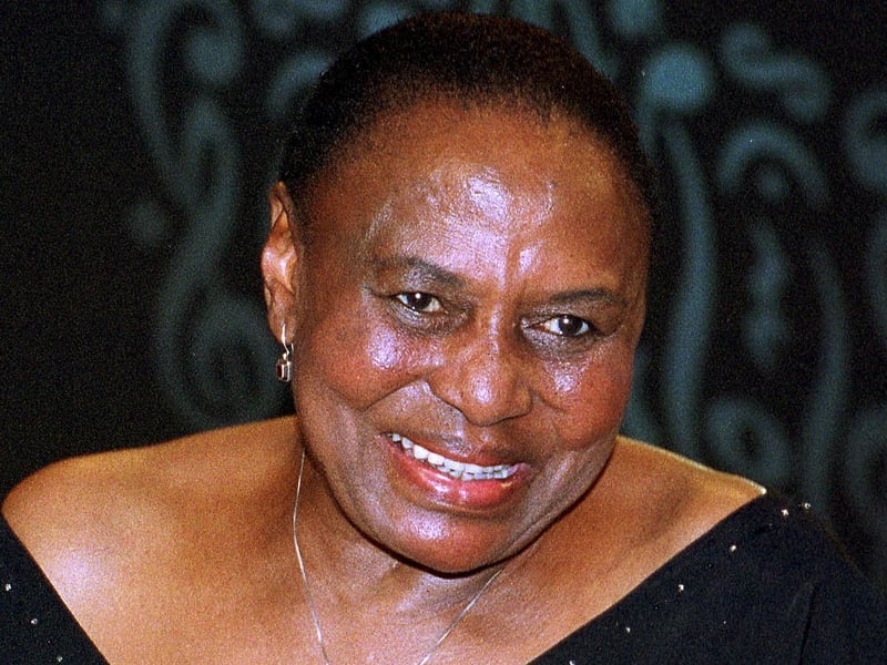 Singer Miriam Makeba dies, aged 76