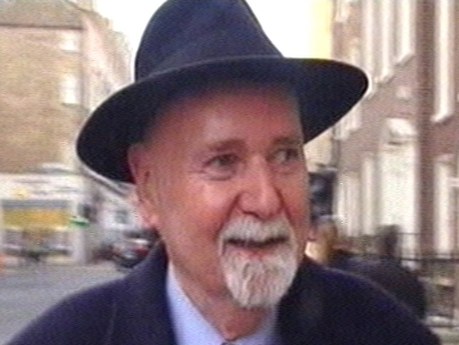 Lenihan wants review at Irish Nationwide