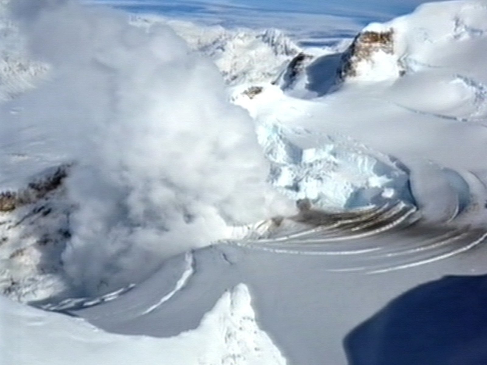Alaska volcano erupts 15km into sky