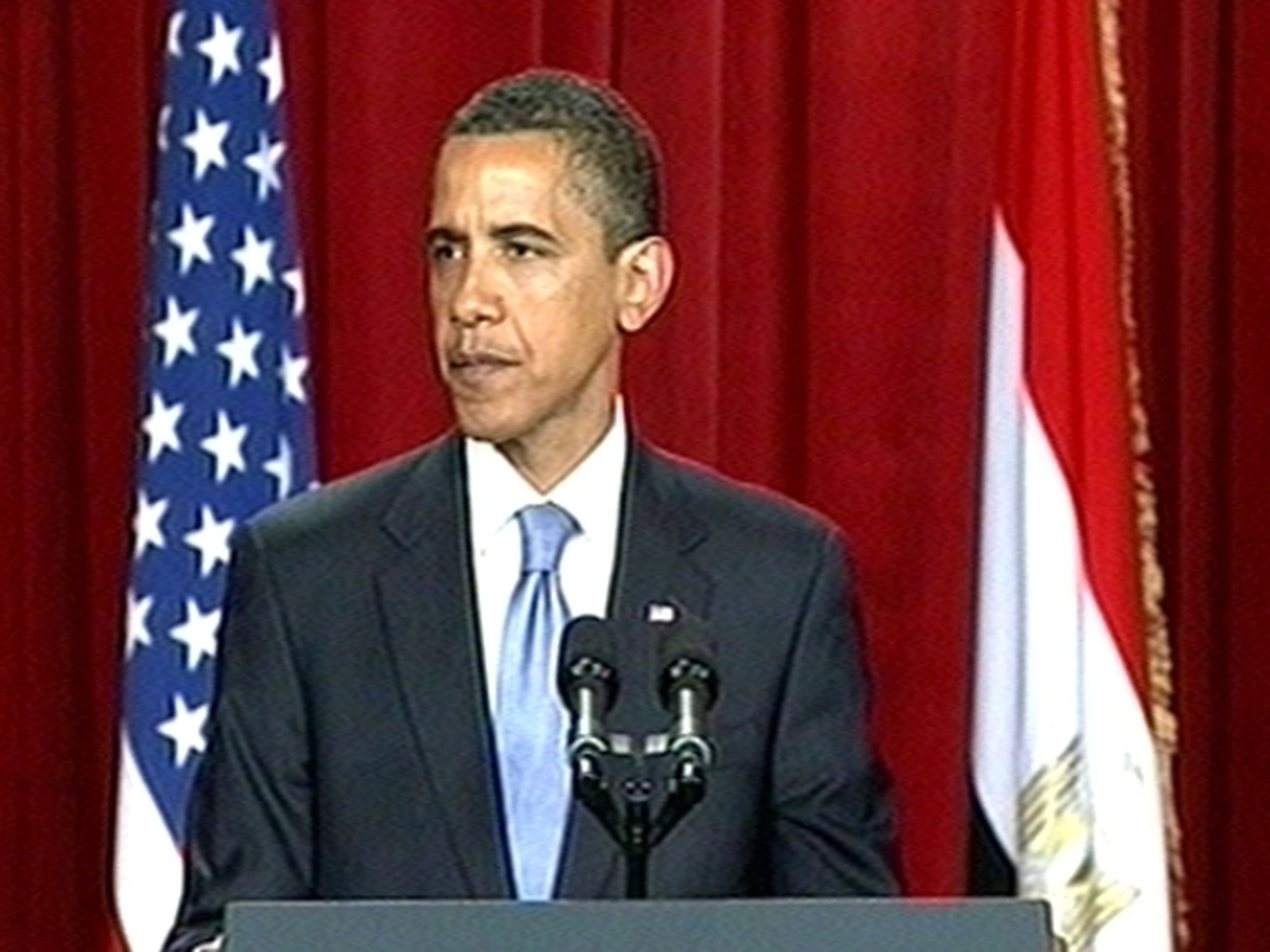 Obama approval ratings down