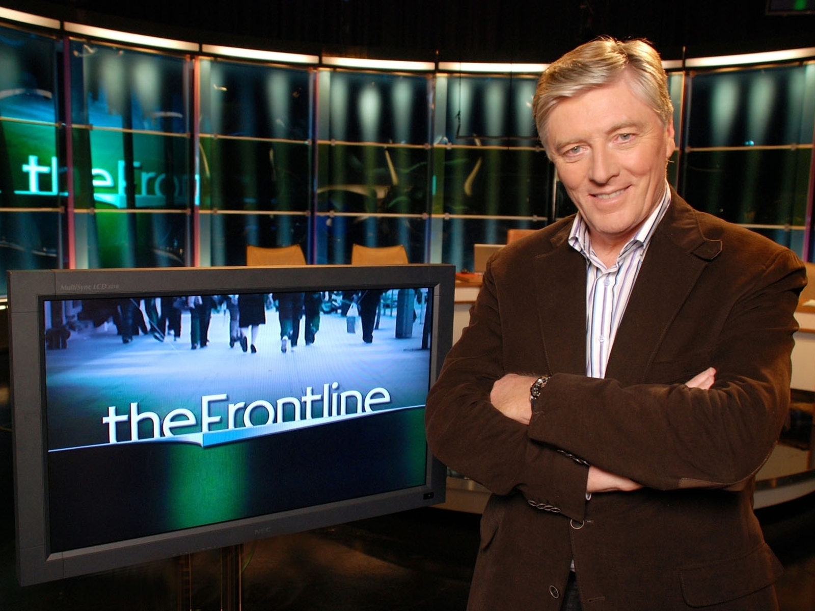 Pat Kenny tops RTÉ pay list