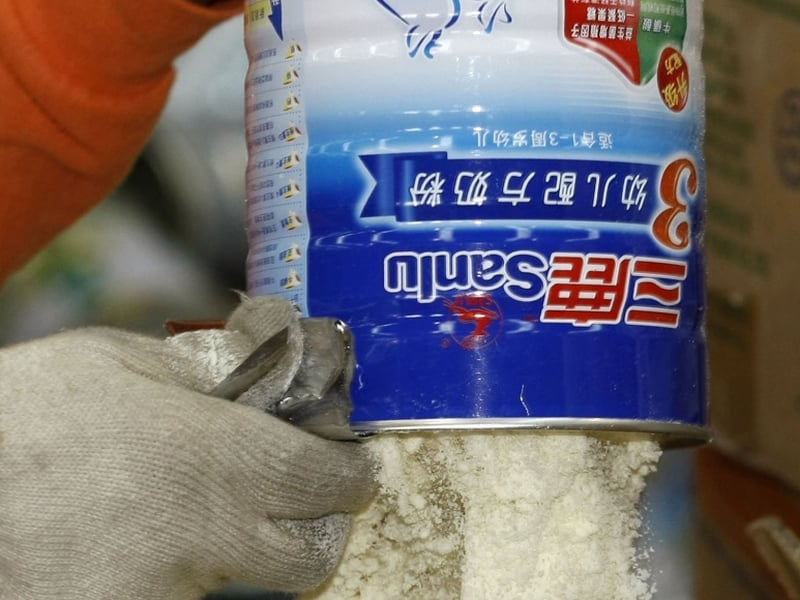 Two executed over China contaminated milk