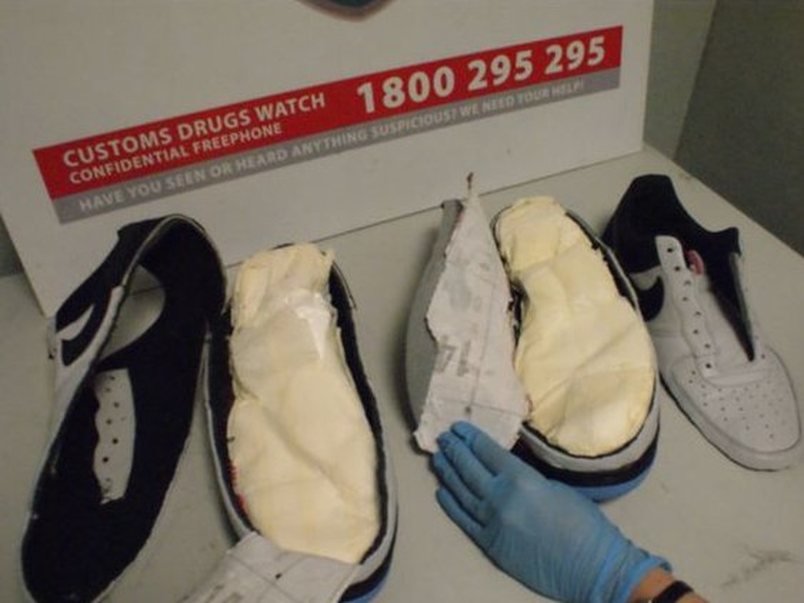 1kg of cocaine found in man's runners