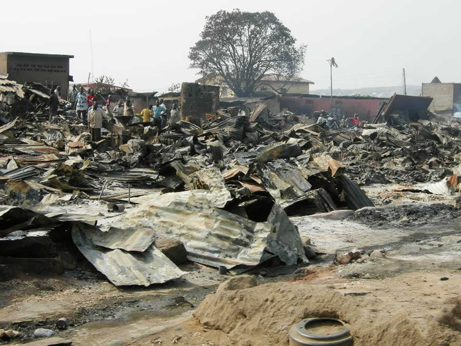 Hundreds killed in violence in Nigeria