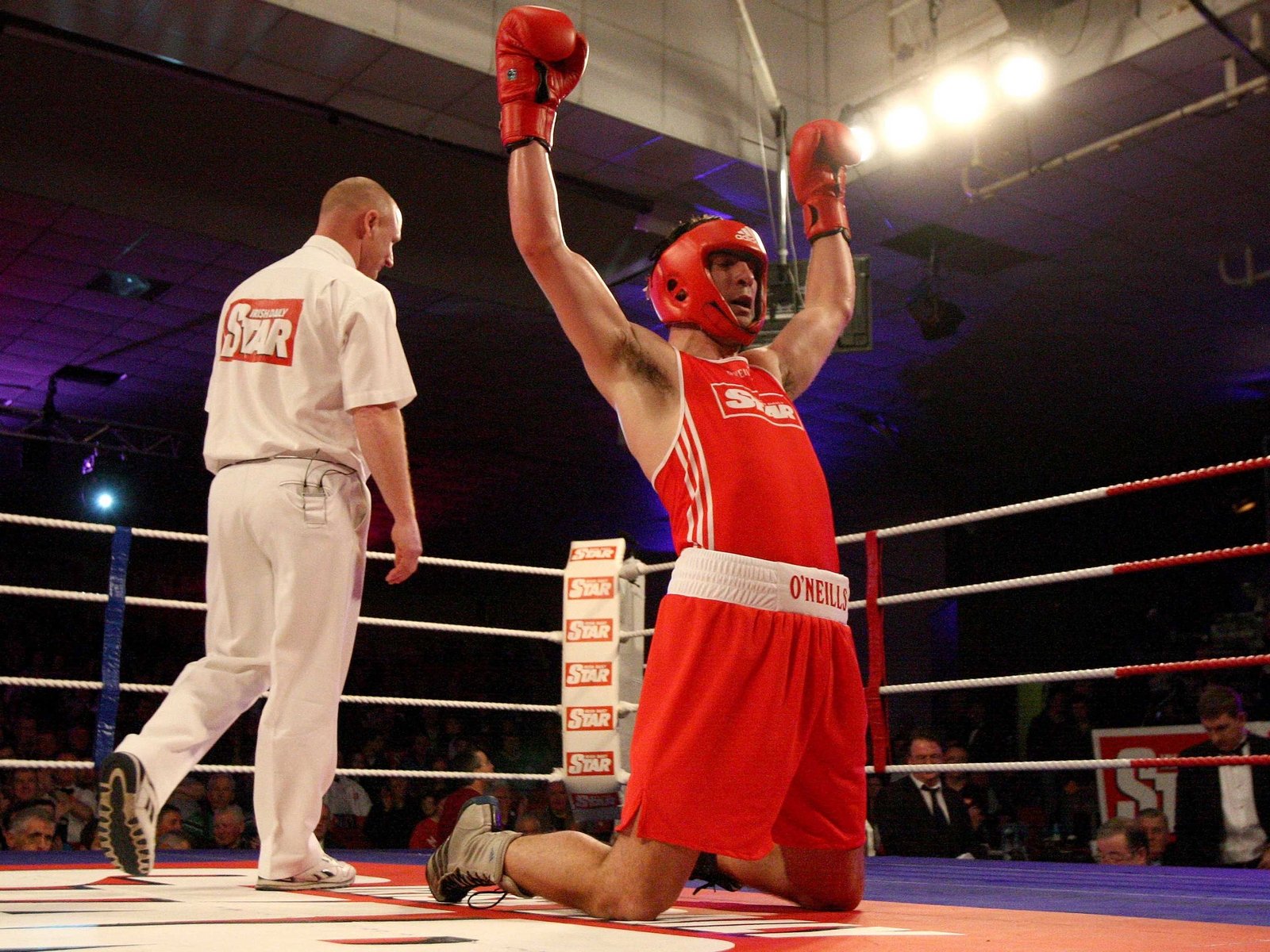 Egan retains National title