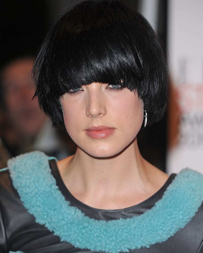 Model Deyn's film wins award