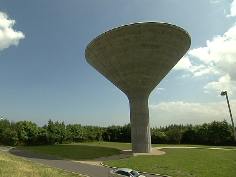 €3m Dublin water tower is leaking