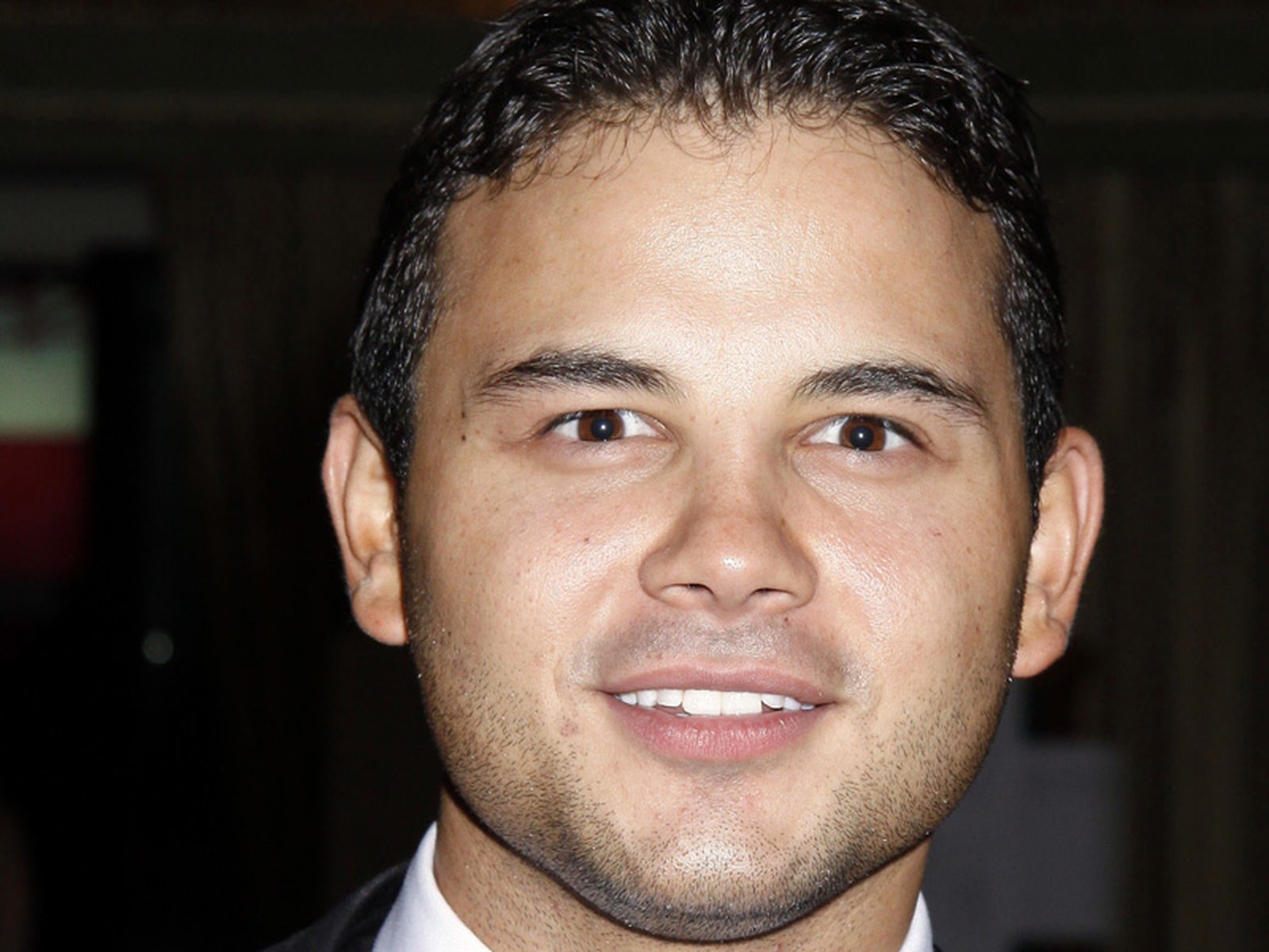 Thomas 'signs new Corrie contract'