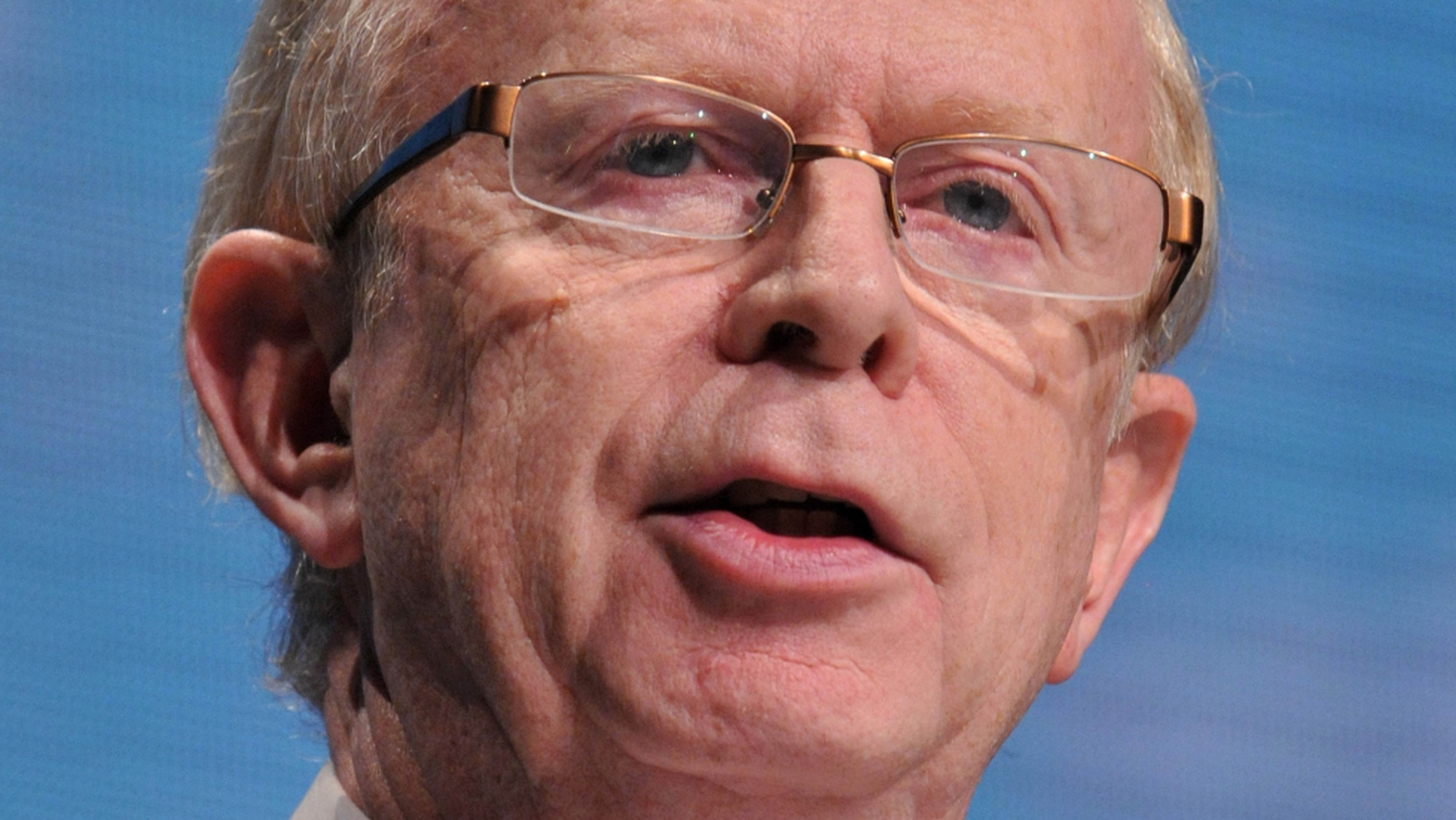Reg Empey to formally resign as UUP leader