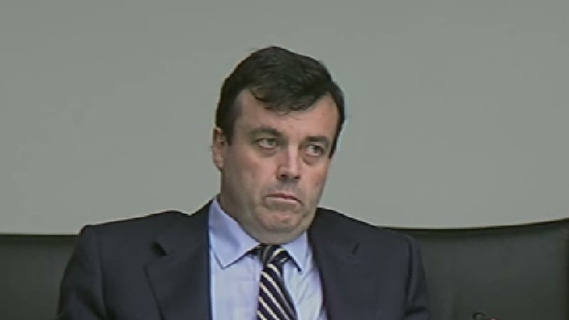 Lenihan rejects calls to widen bank inquiry