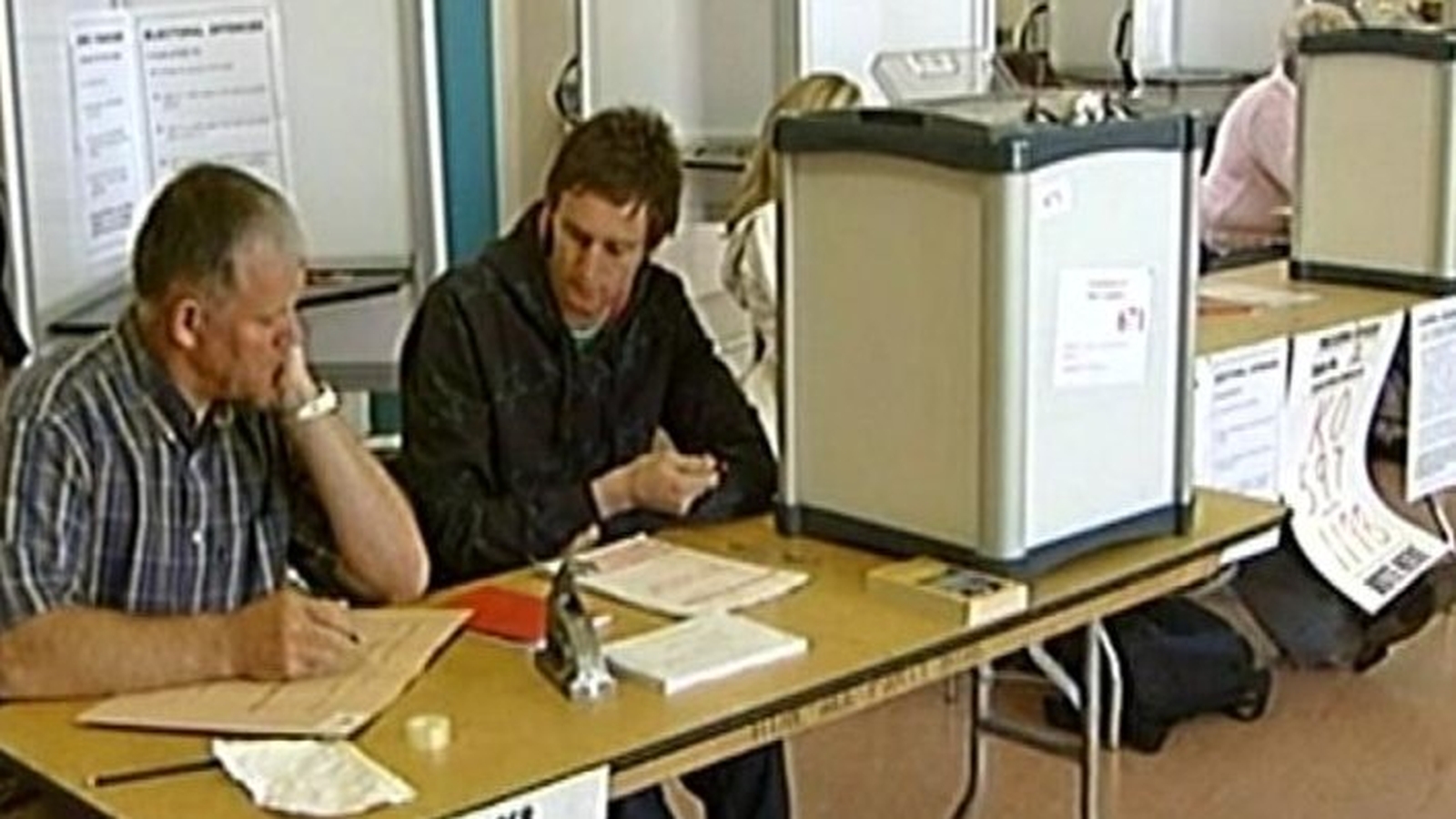 Voting age could be reduced to 17