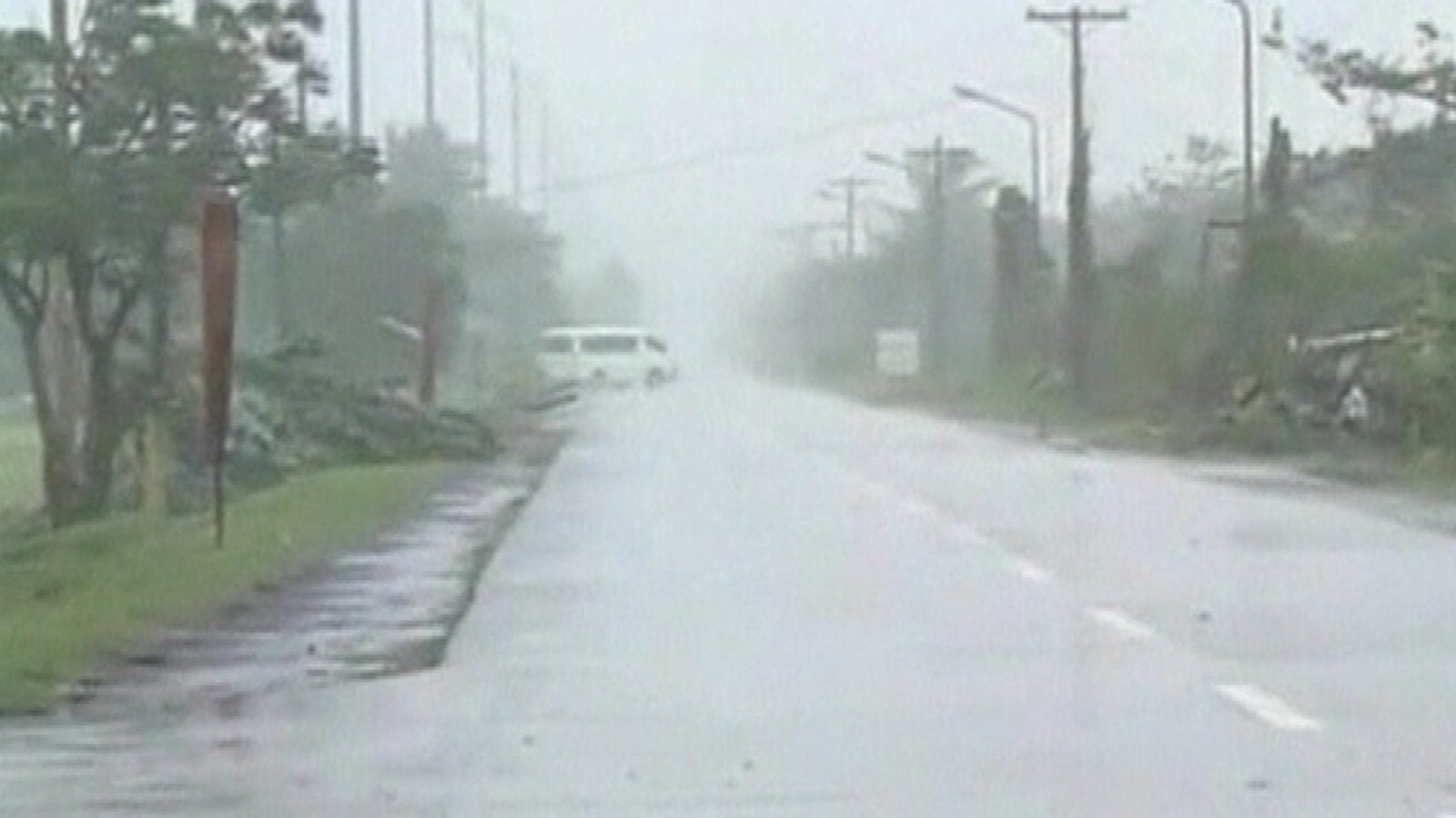 Super typhoon Megi hits Philippines