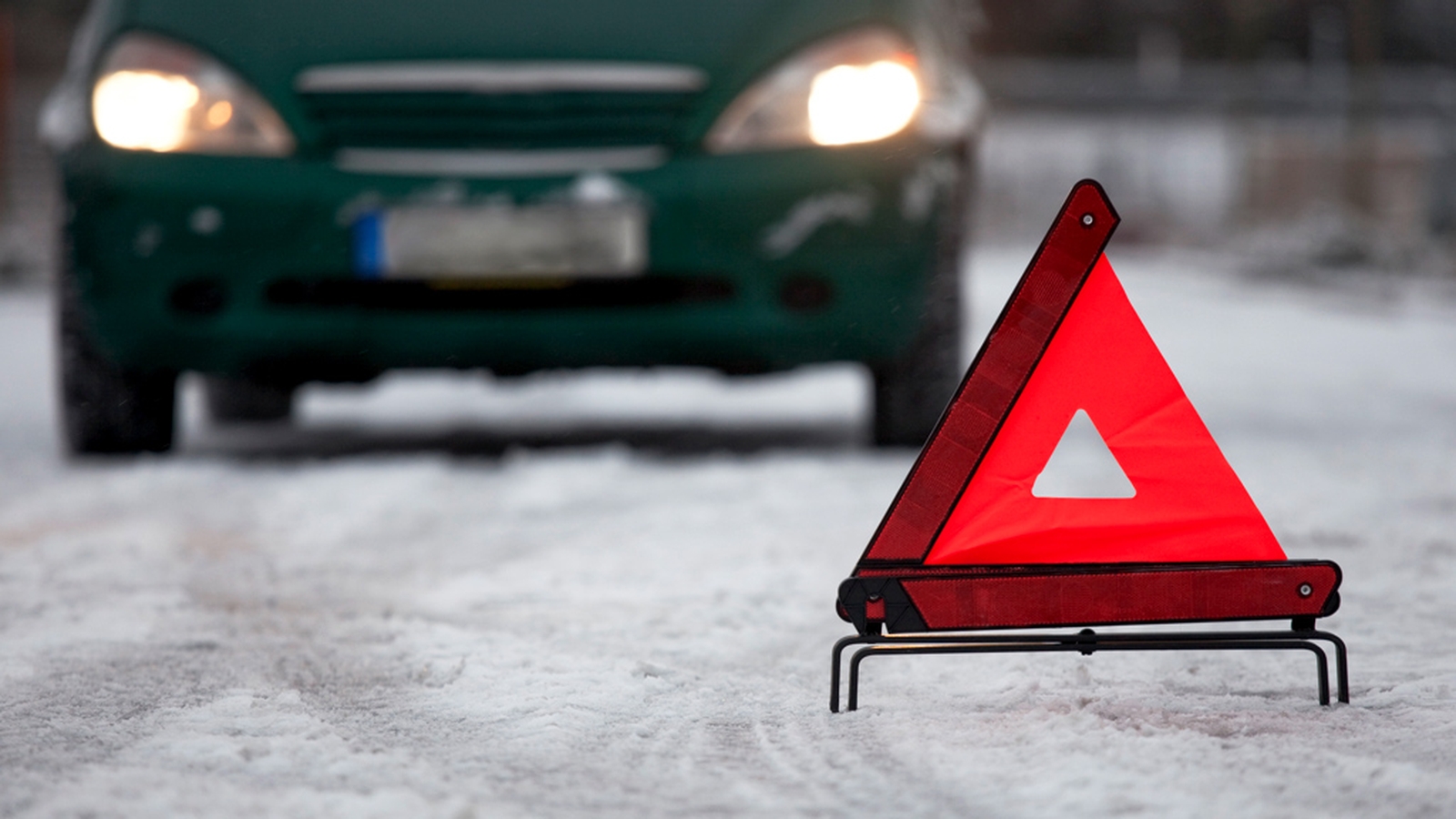 Nationwide snow and ice warning issued for tomorrow