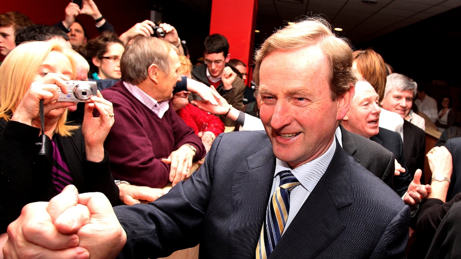 Kenny, Gilmore hold coalition govt talks
