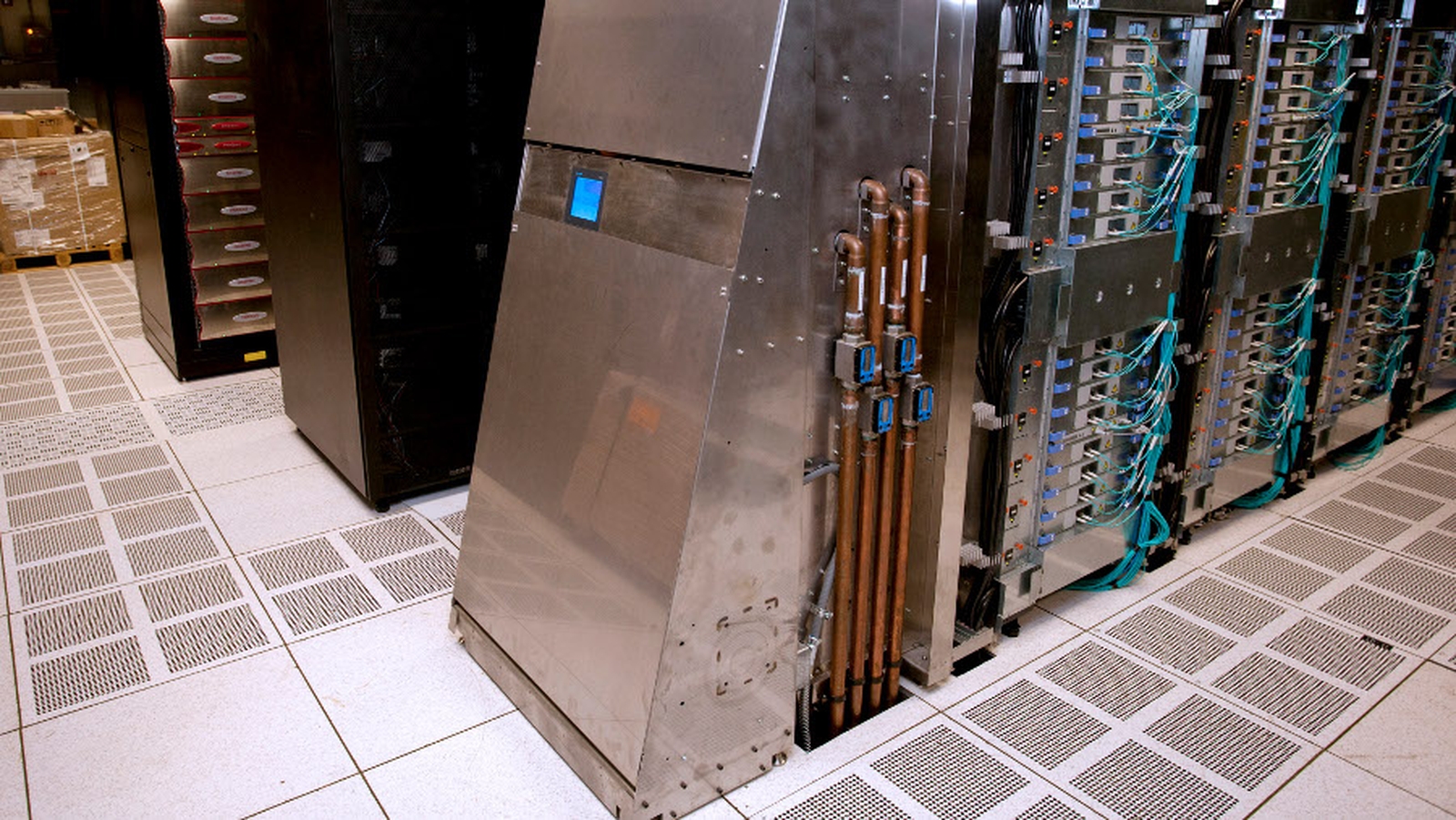 IBM profit forecast and Q4 revenue below estimates