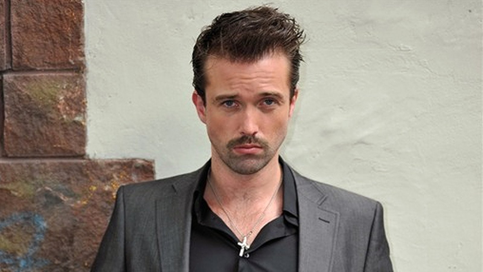 Hollyoaks' Emmett Scanlan joins The Fall