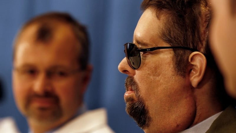 First full face transplant performed in US