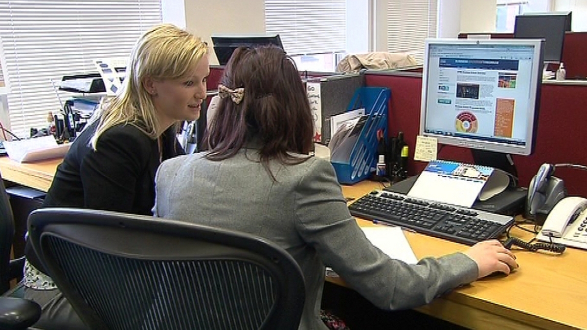 Another 1,000 internships available - Martin Murphy of JobBridge ...