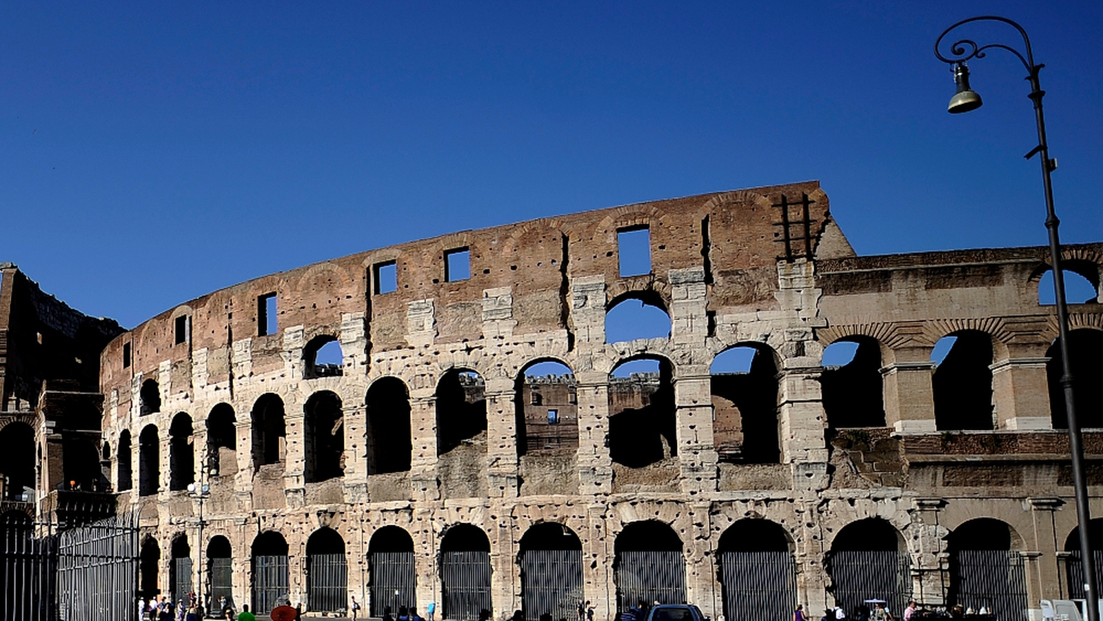 Italian austerity plan passes first hurdle