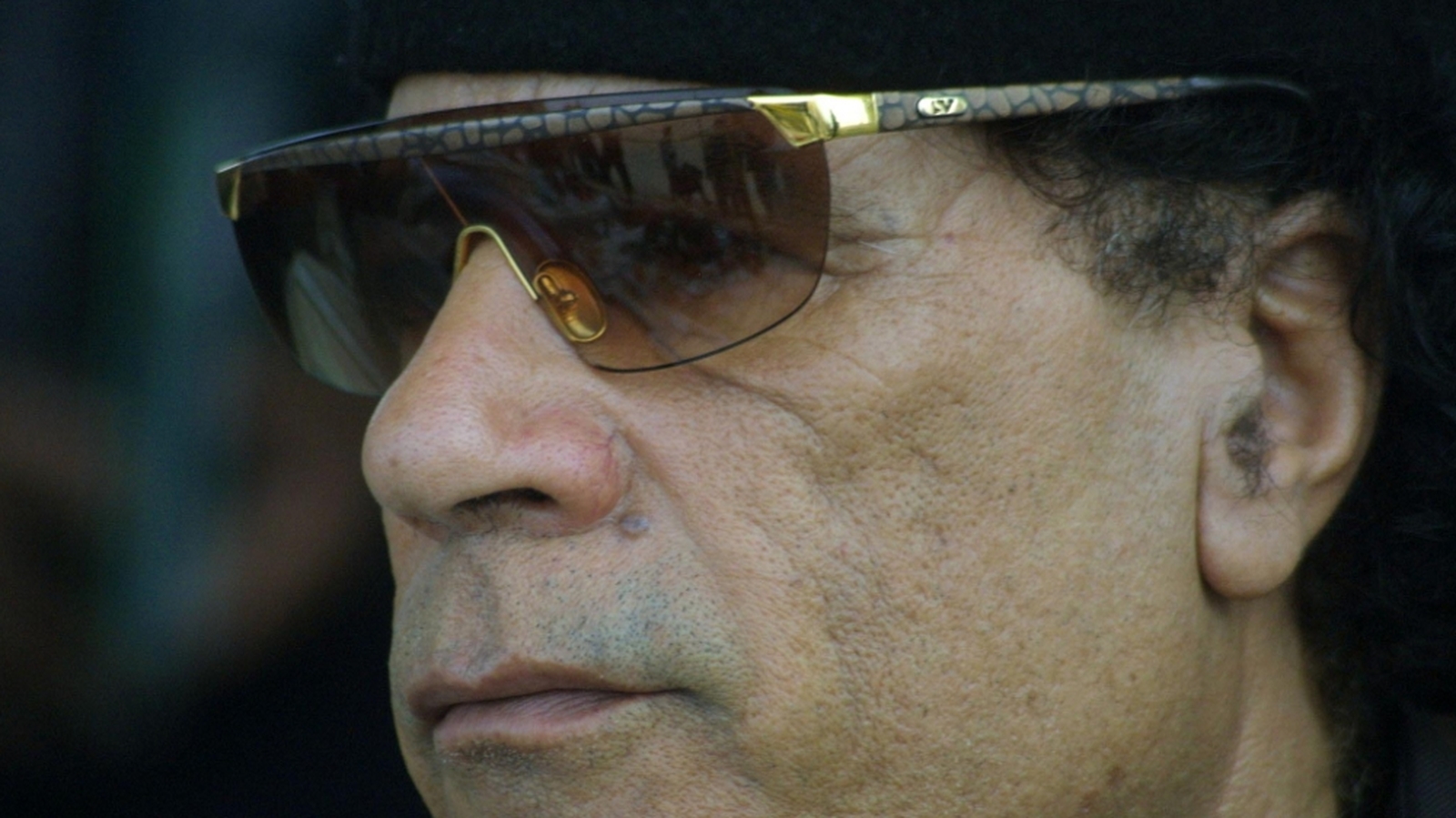 Muammar Gaddafi shot dead in Sirte