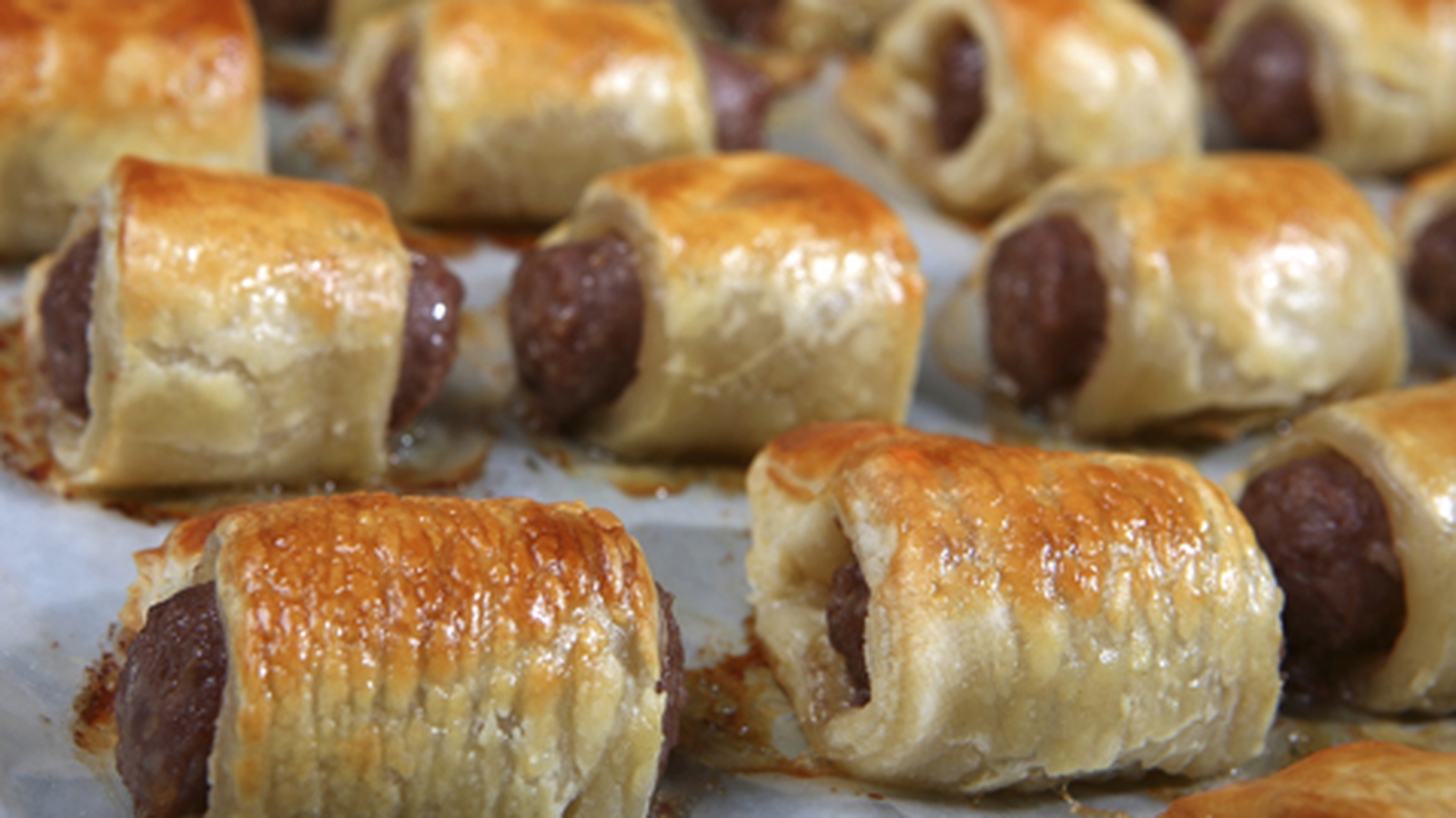 Sally Bee's Sausage Rolls