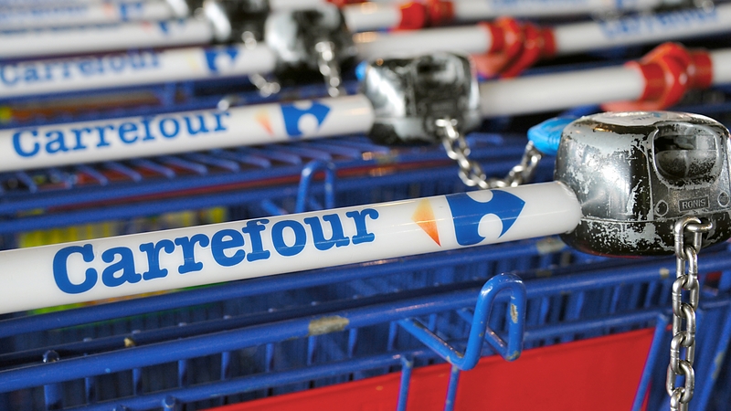 Carrefour cautious on 2018 as sales growth slows