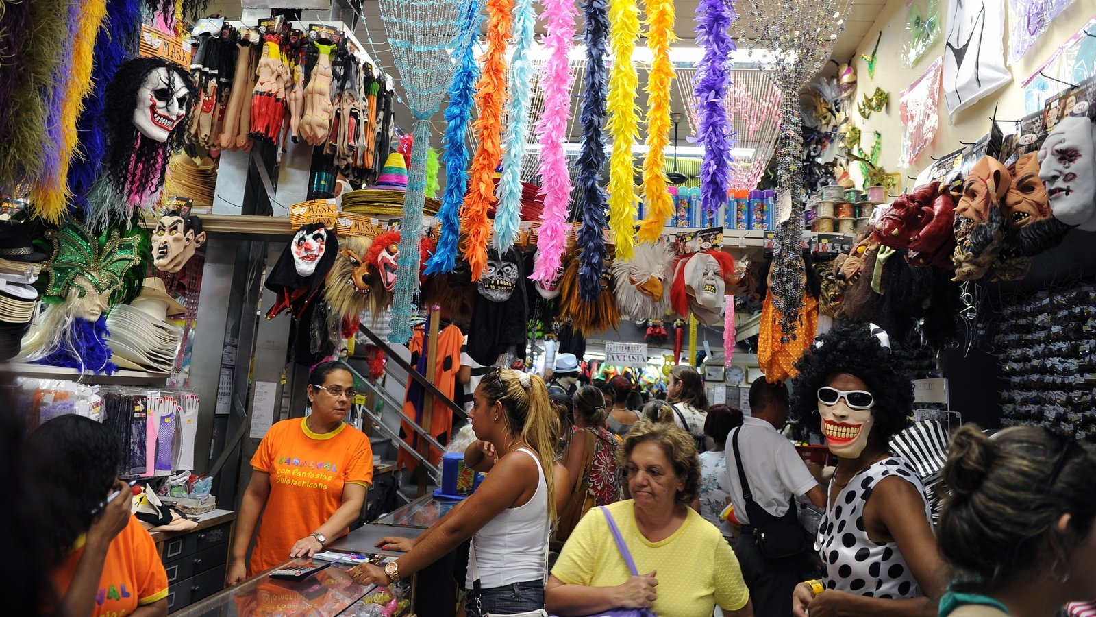 Rio prepares for five days of Carnival
