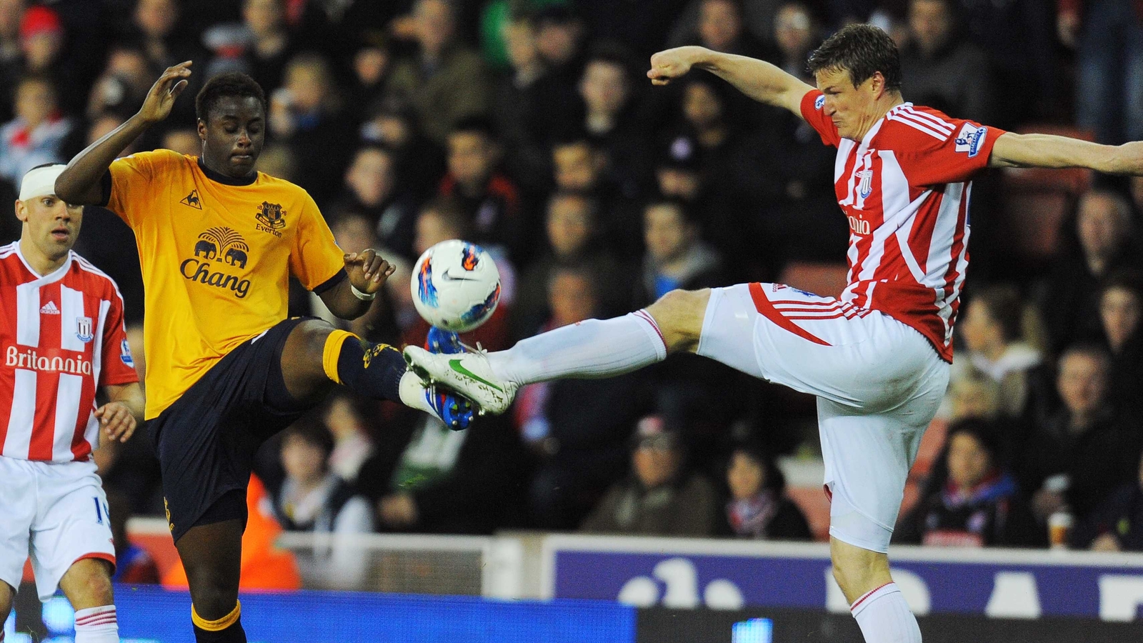 Stoke and Everton play out 1-1 draw